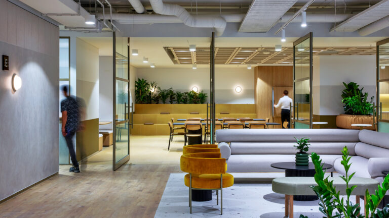 Level 1, 333 Kent Street – AWM Amaroo